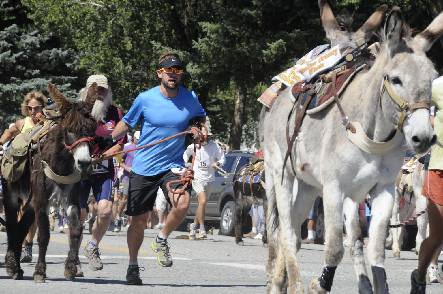 EP 497: Pack Burro Racing – A Kick in the Ass – Trail Runner Nation